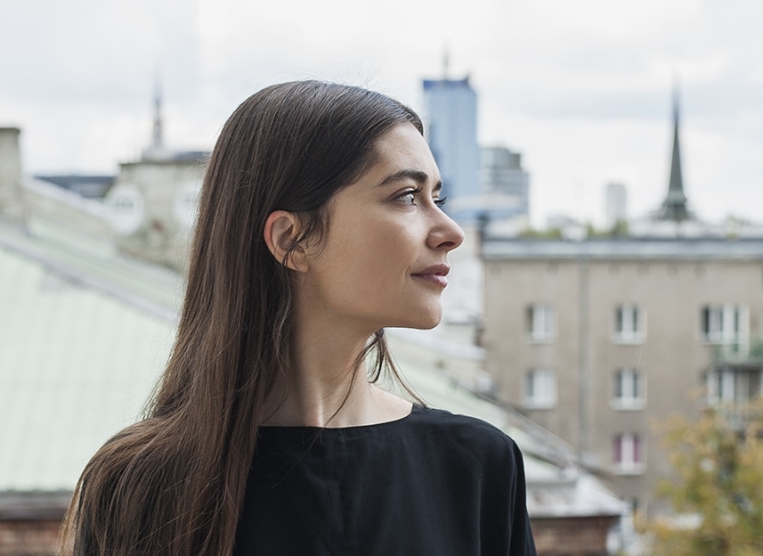 Plejada aktorskich osobowości w nowym klipie Misi Furtak! — MusicLovers